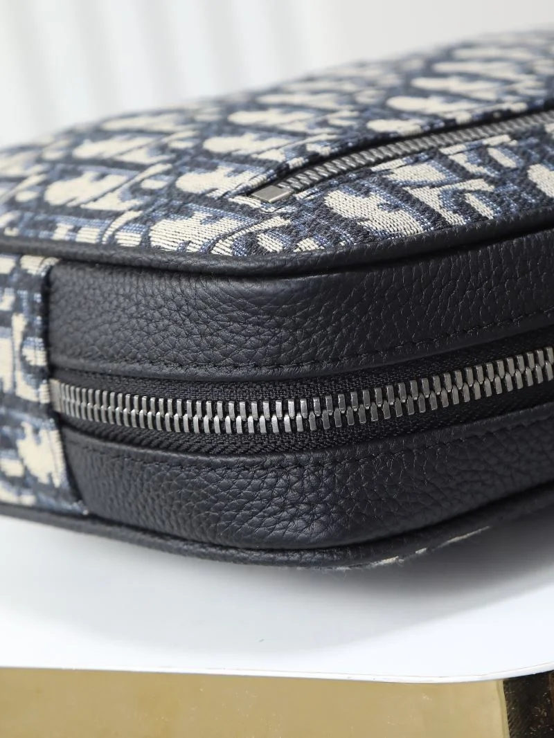 Reasonably priced Christian Dior Cosmetic Bags