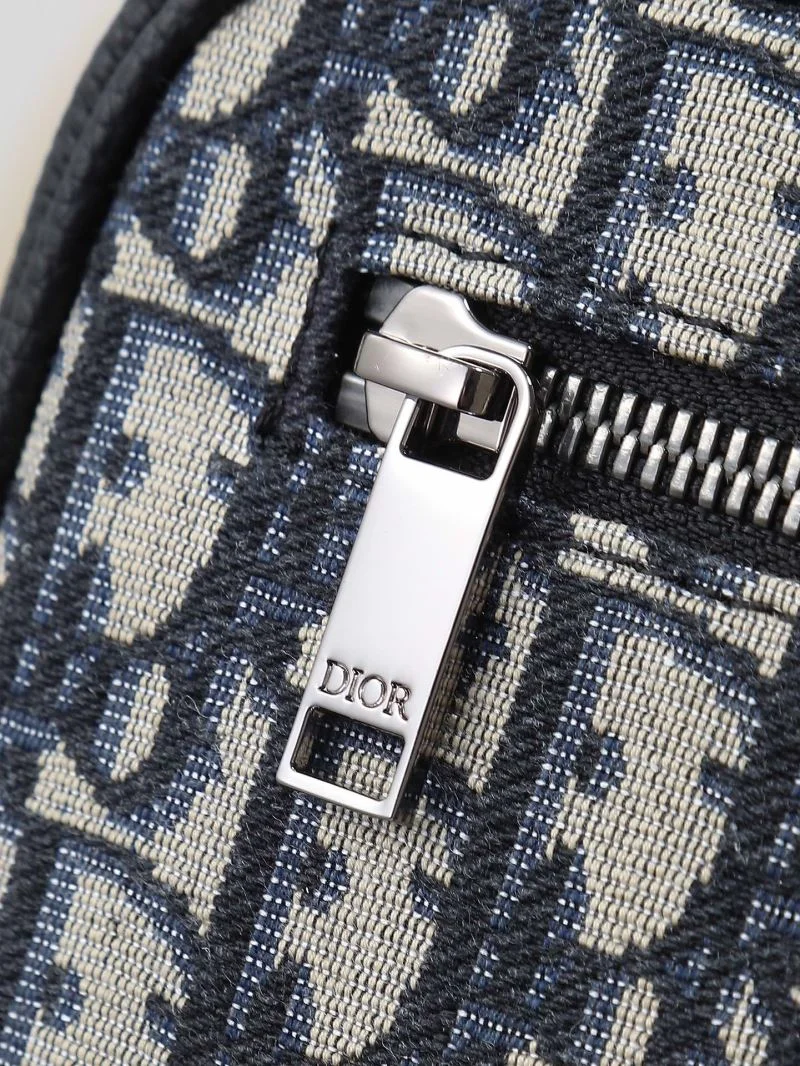 Reasonably priced Christian Dior Cosmetic Bags