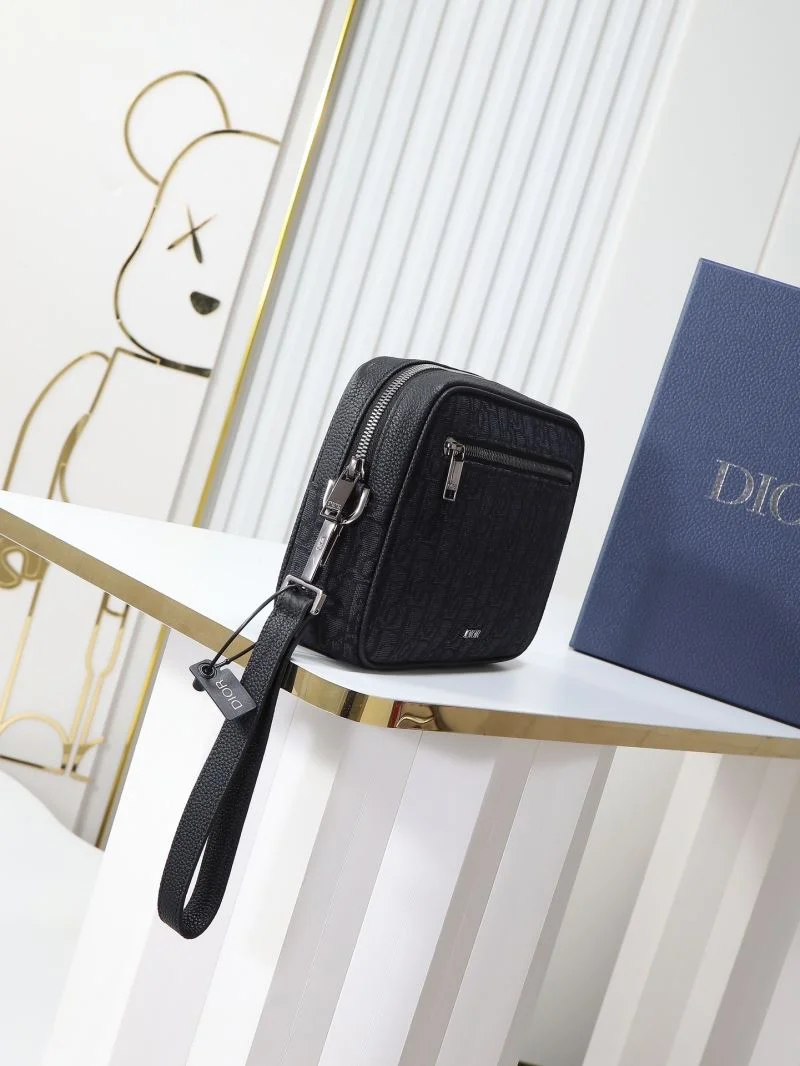 Low-cost Christian Dior Cosmetic Bags