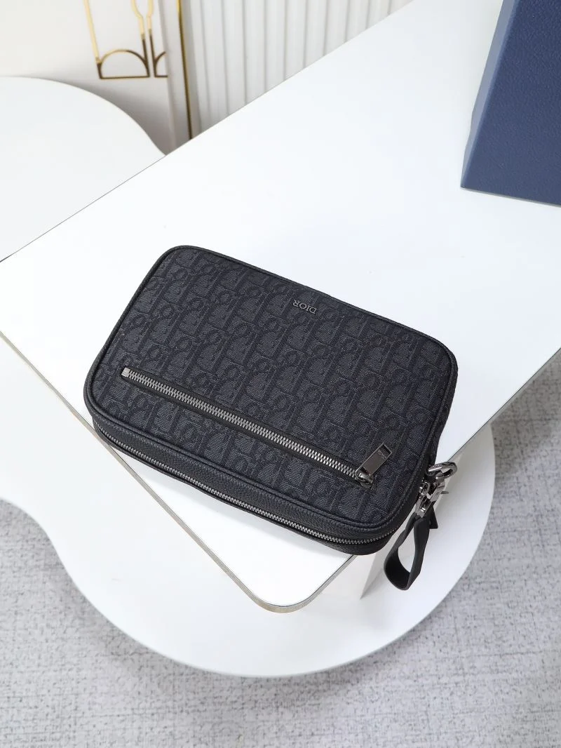 Low-cost Christian Dior Cosmetic Bags