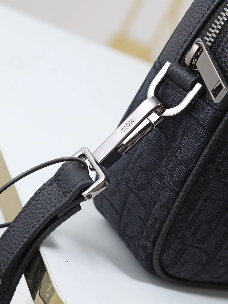 Low-cost Christian Dior Cosmetic Bags