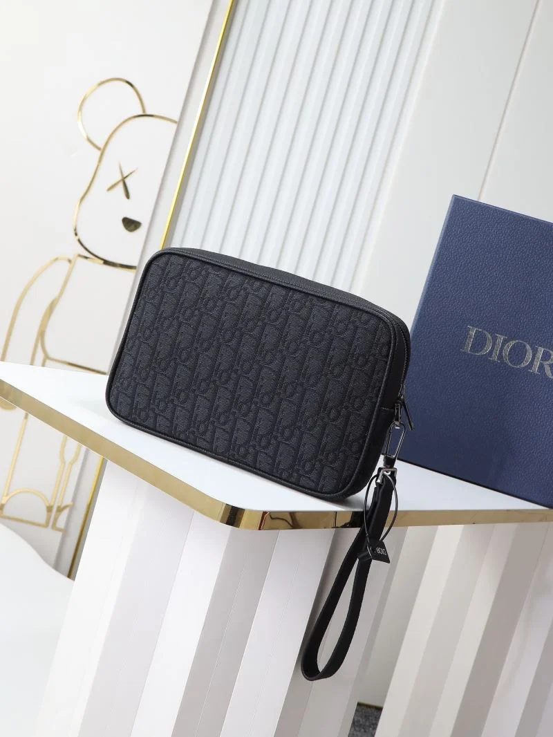 Low-cost Christian Dior Cosmetic Bags
