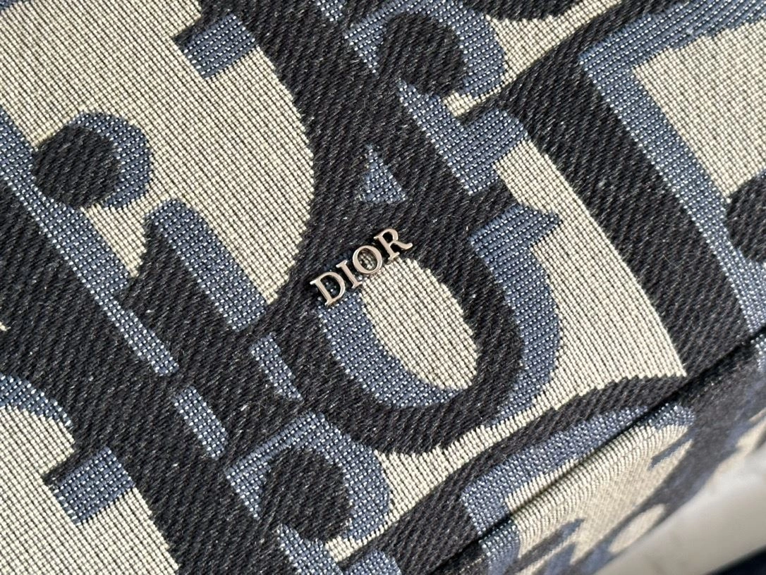 Cut-rate Christian Dior Cosmetic Bags