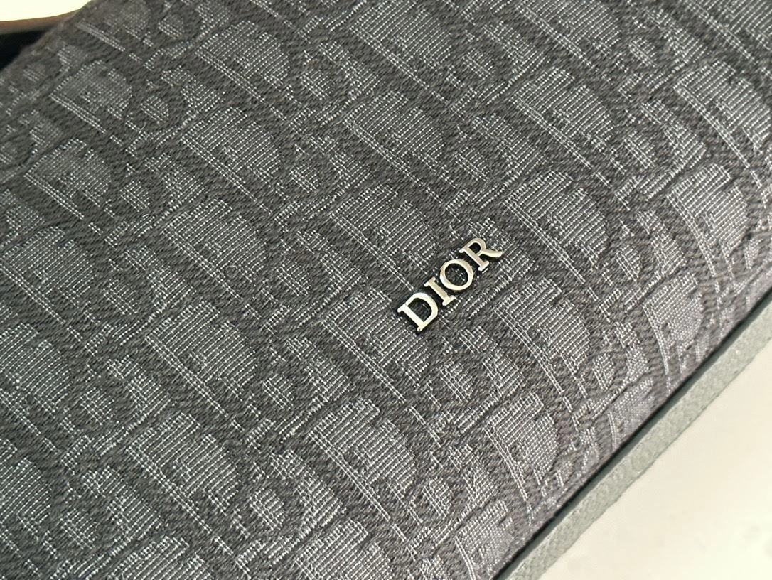 Value-priced Christian Dior Cosmetic Bags