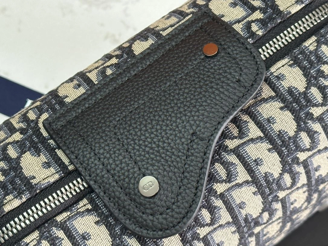 Economical Christian Dior Cosmetic Bags