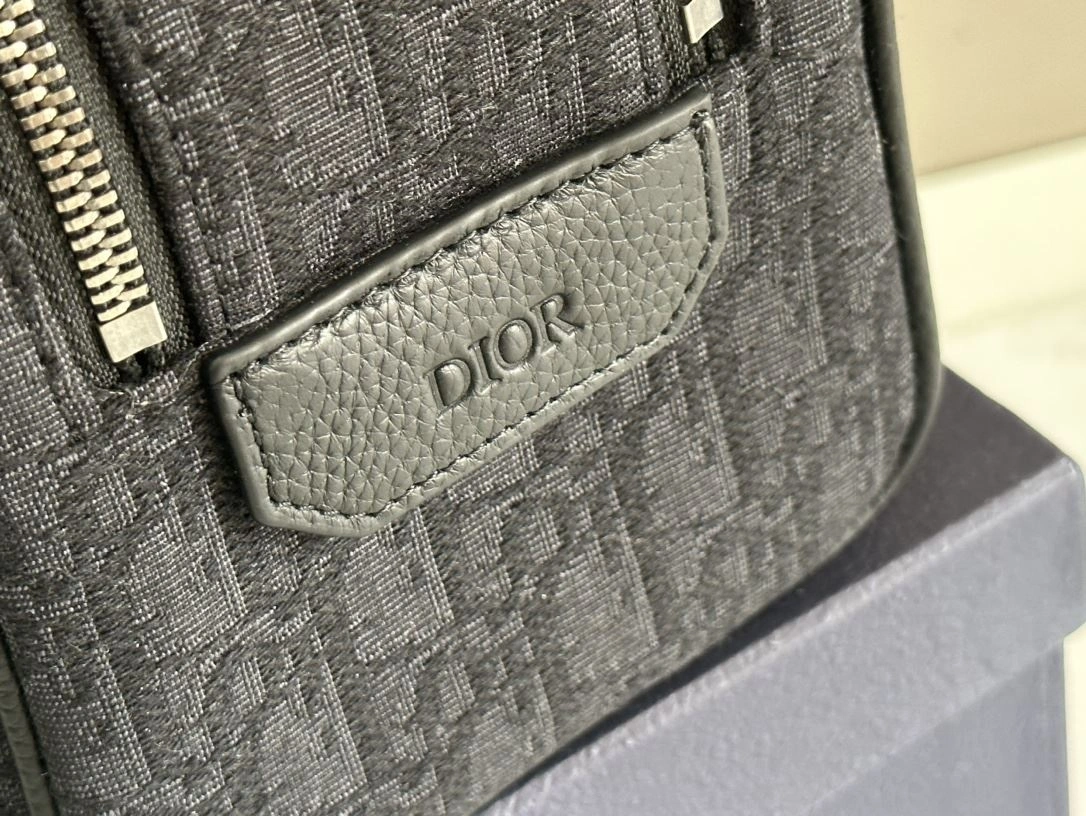 Mirror quality Christian Dior Cosmetic Bags