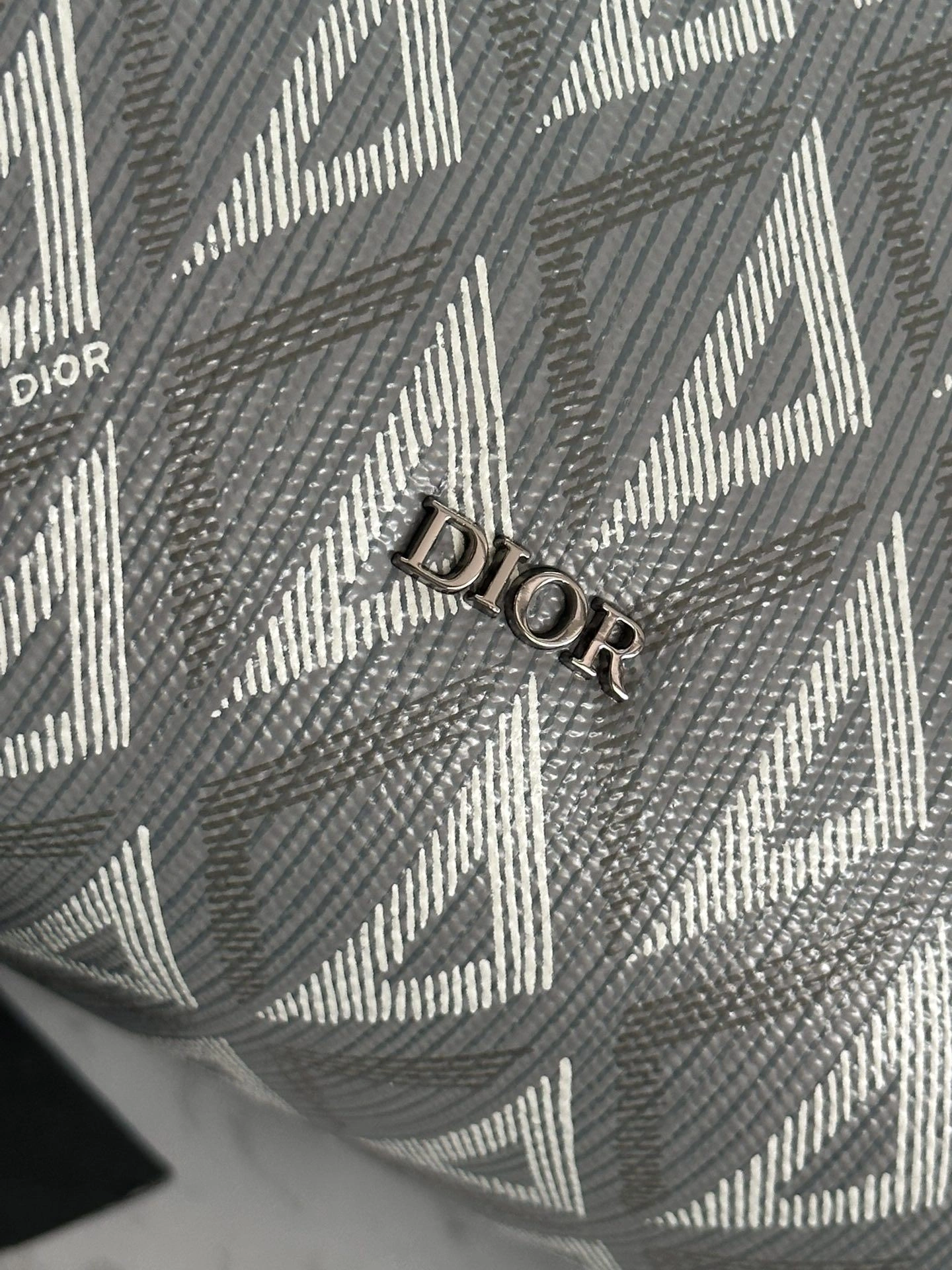 Top mirror Christian Dior Cosmetic Bags