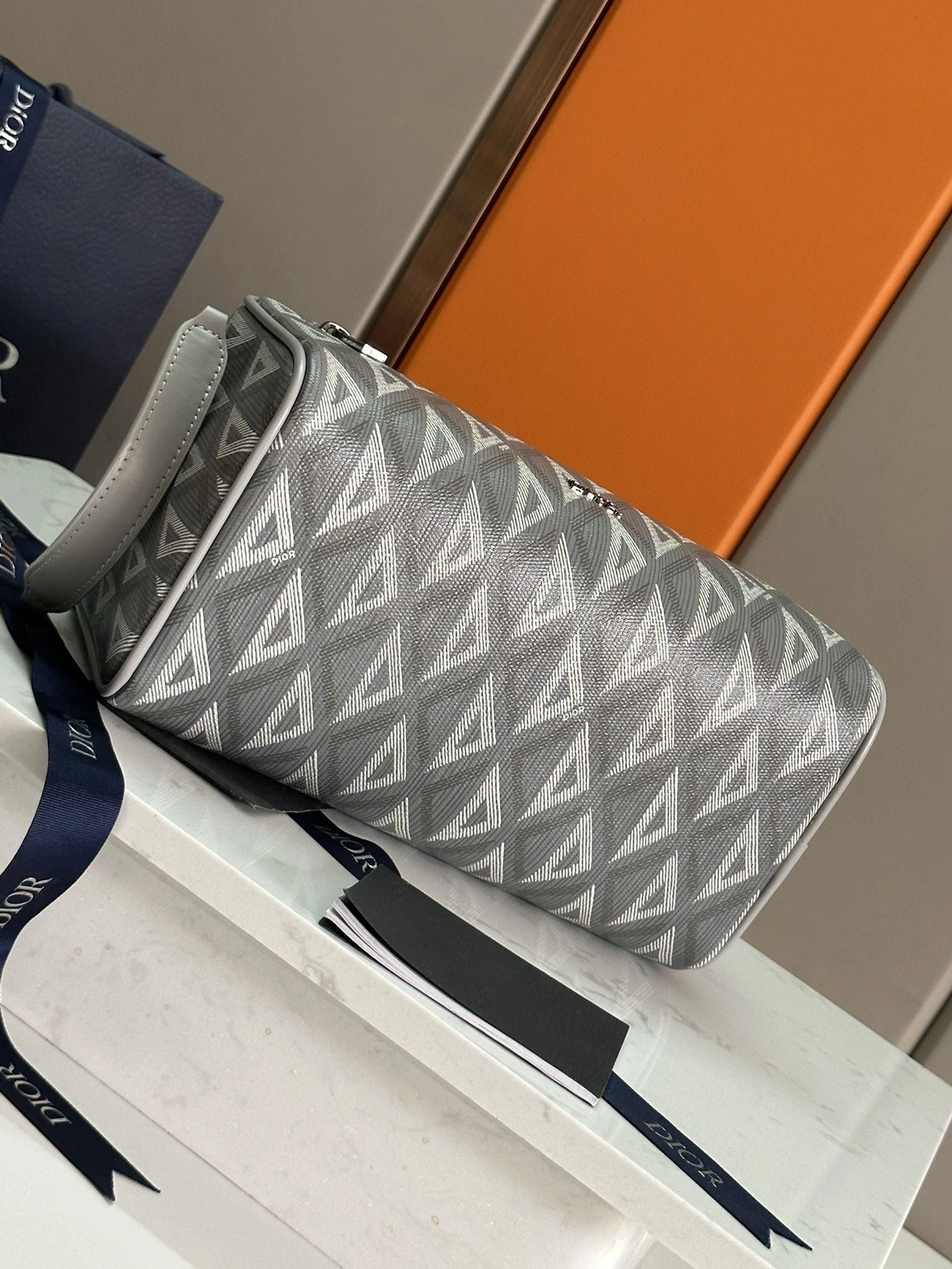 Top mirror Christian Dior Cosmetic Bags