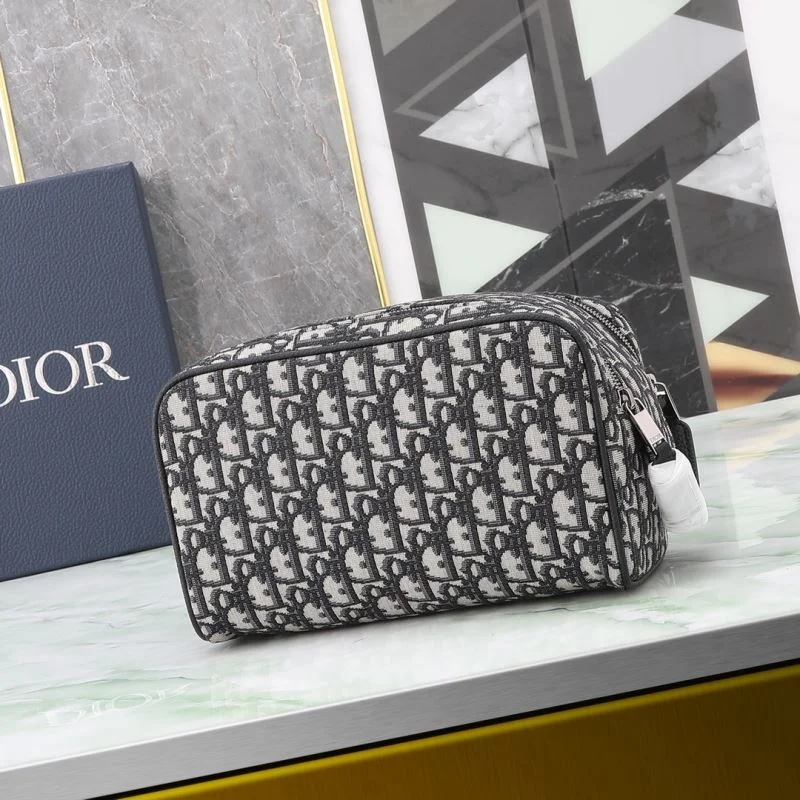 Low-cost Christian Dior Cosmetic Bags
