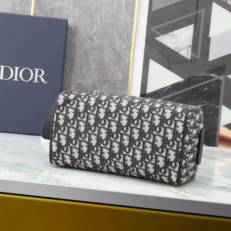 Low-cost Christian Dior Cosmetic Bags