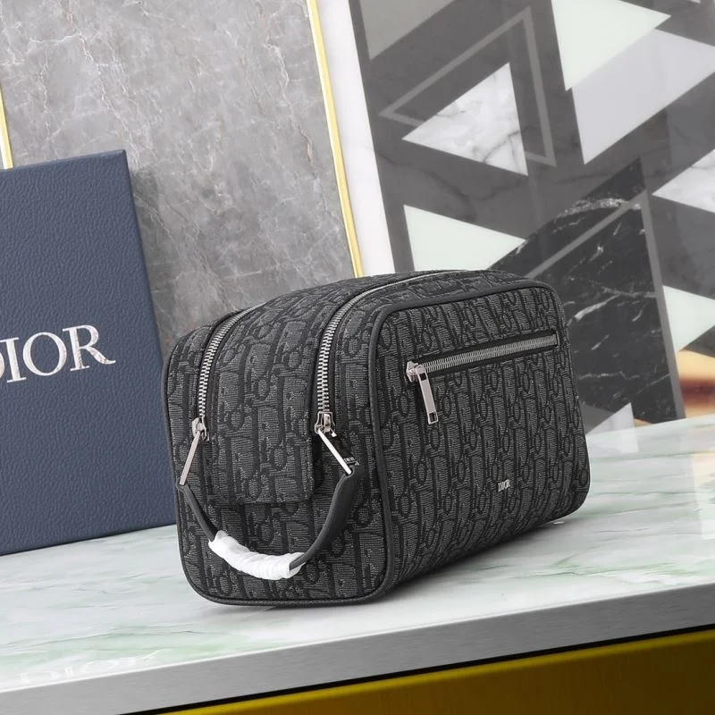 Top match Christian Dior Cosmetic Bags