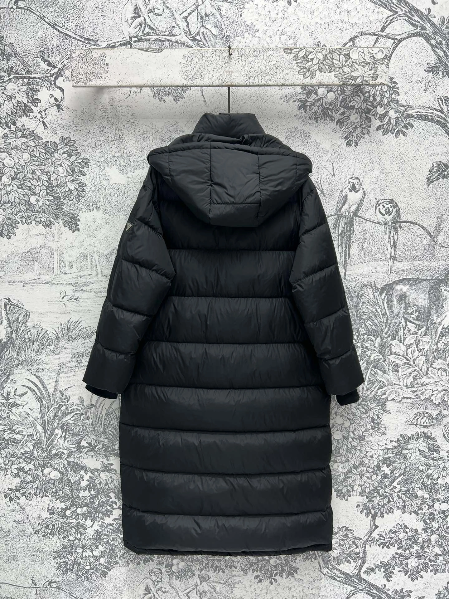 Bargain Christian Dior Down Jackets