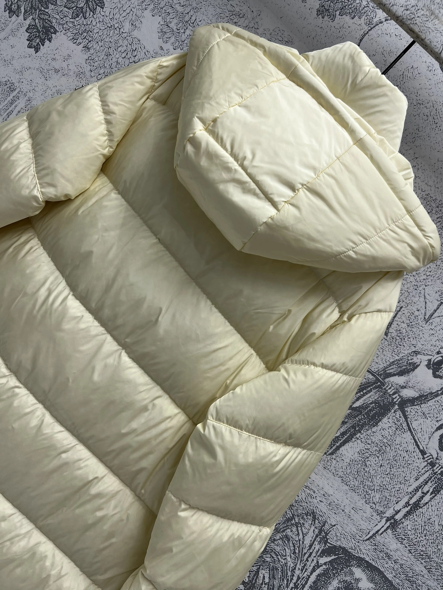 Top mirror Christian Dior Down Jackets
