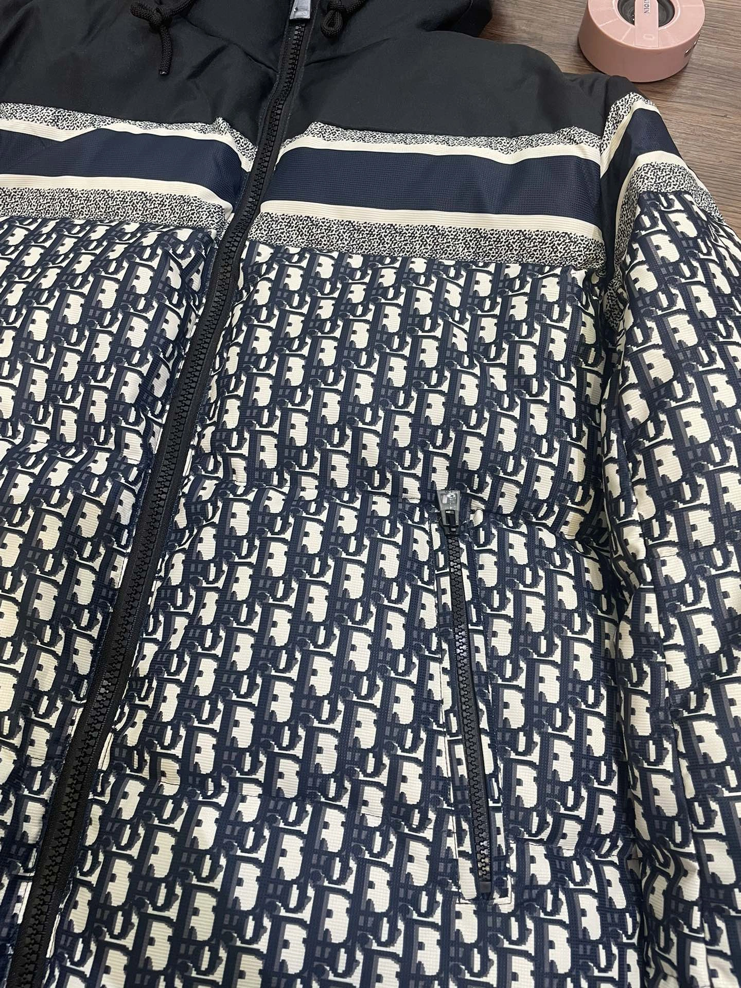 Top mirror Christian Dior Down Jackets