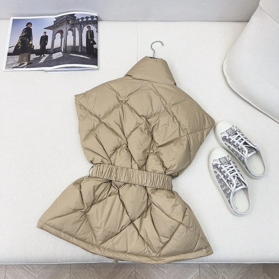 Bargain Christian Dior Down Jackets