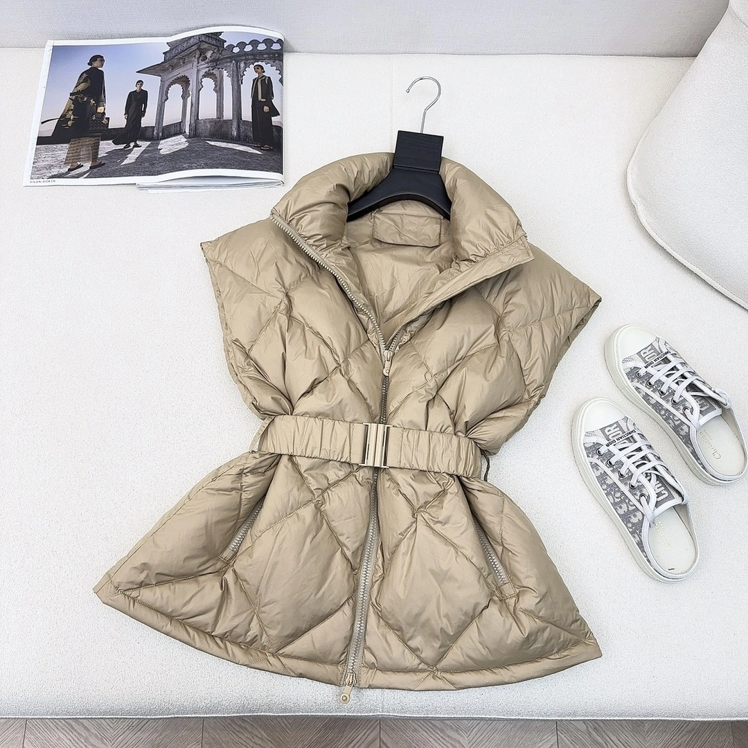 Bargain Christian Dior Down Jackets