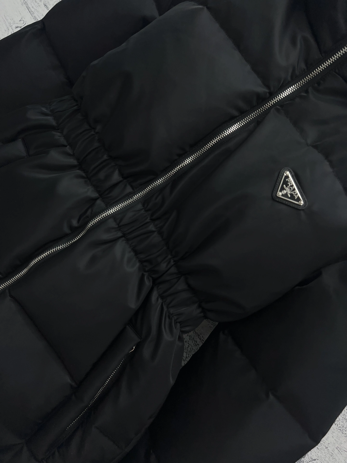 Top mirror Christian Dior Down Jackets