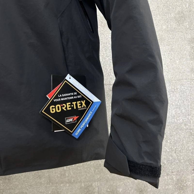 Bargain Christian Dior Down Jackets