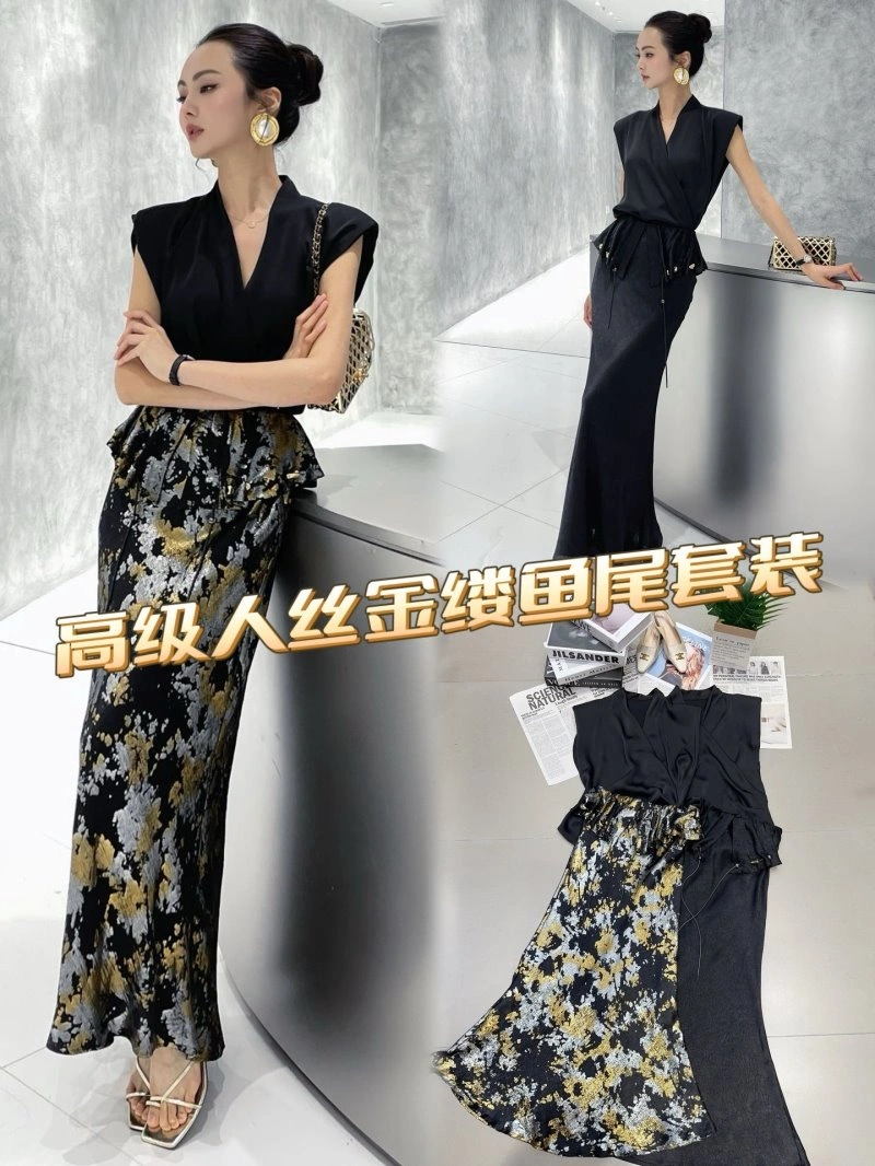 Christian Dior Dress Suits