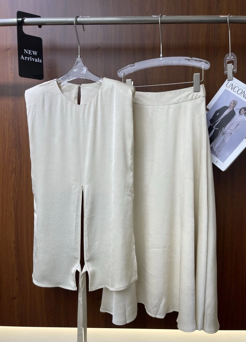 Mirror quality Christian Dior Dress Suits