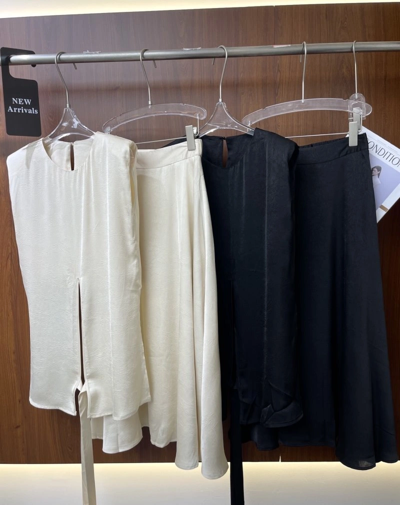 Mirror quality Christian Dior Dress Suits