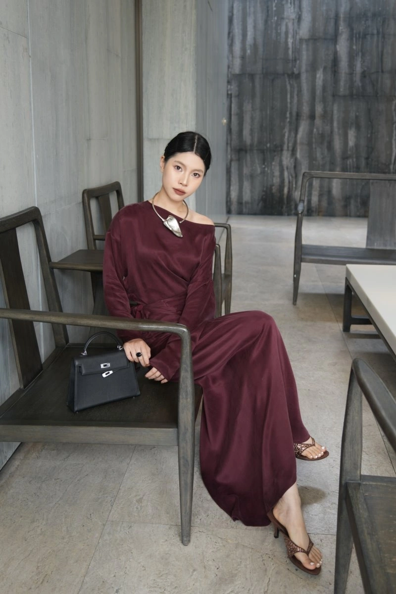 Legit Christian Dior Dress Suits