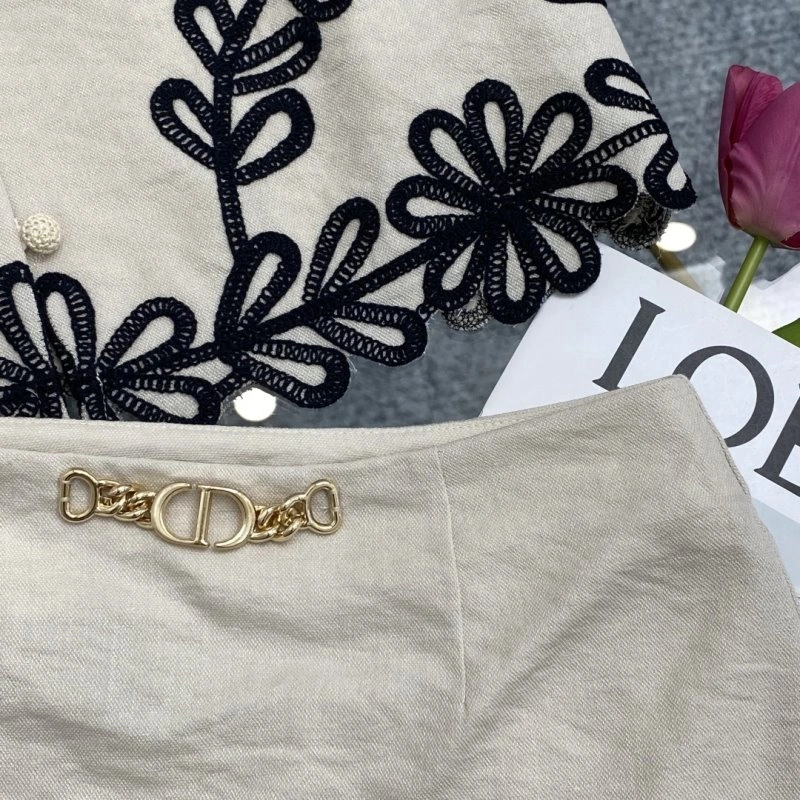 High accuracy Christian Dior Dress Suits