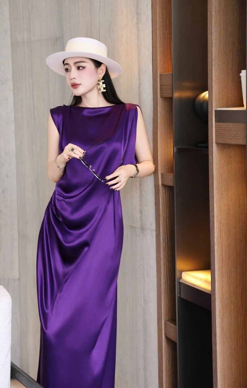 Perfect replica Christian Dior Dress Suits