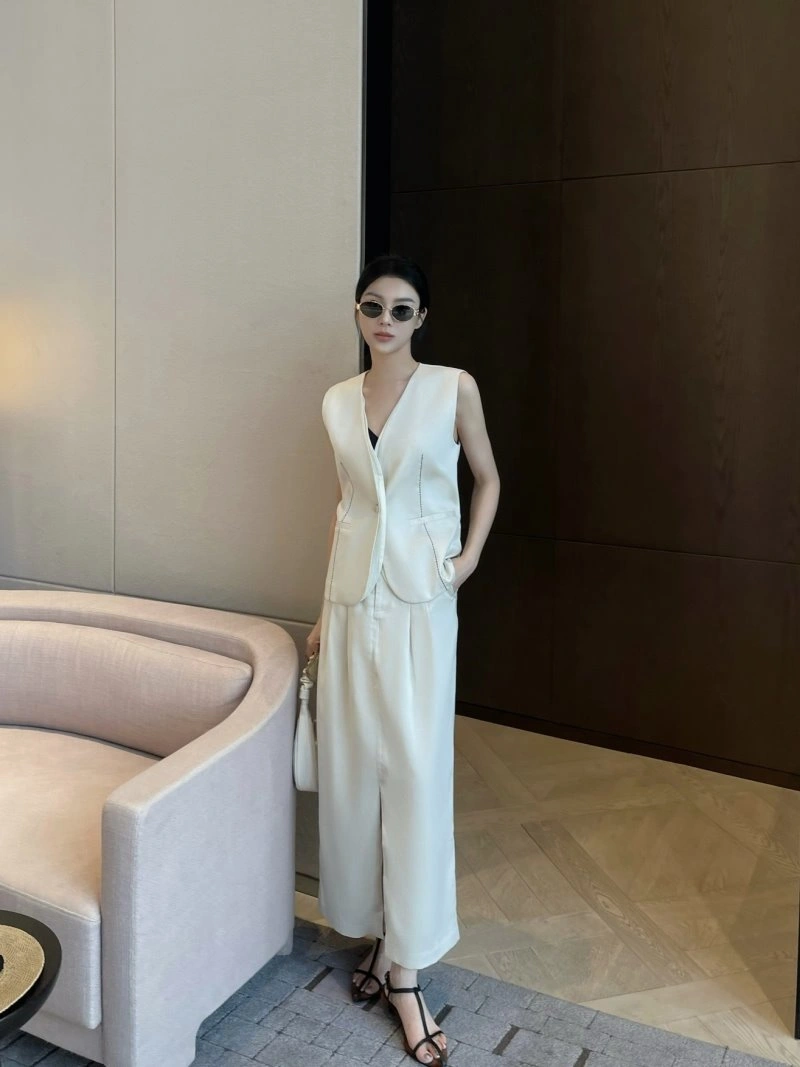 Discounted Christian Dior Dress Suits