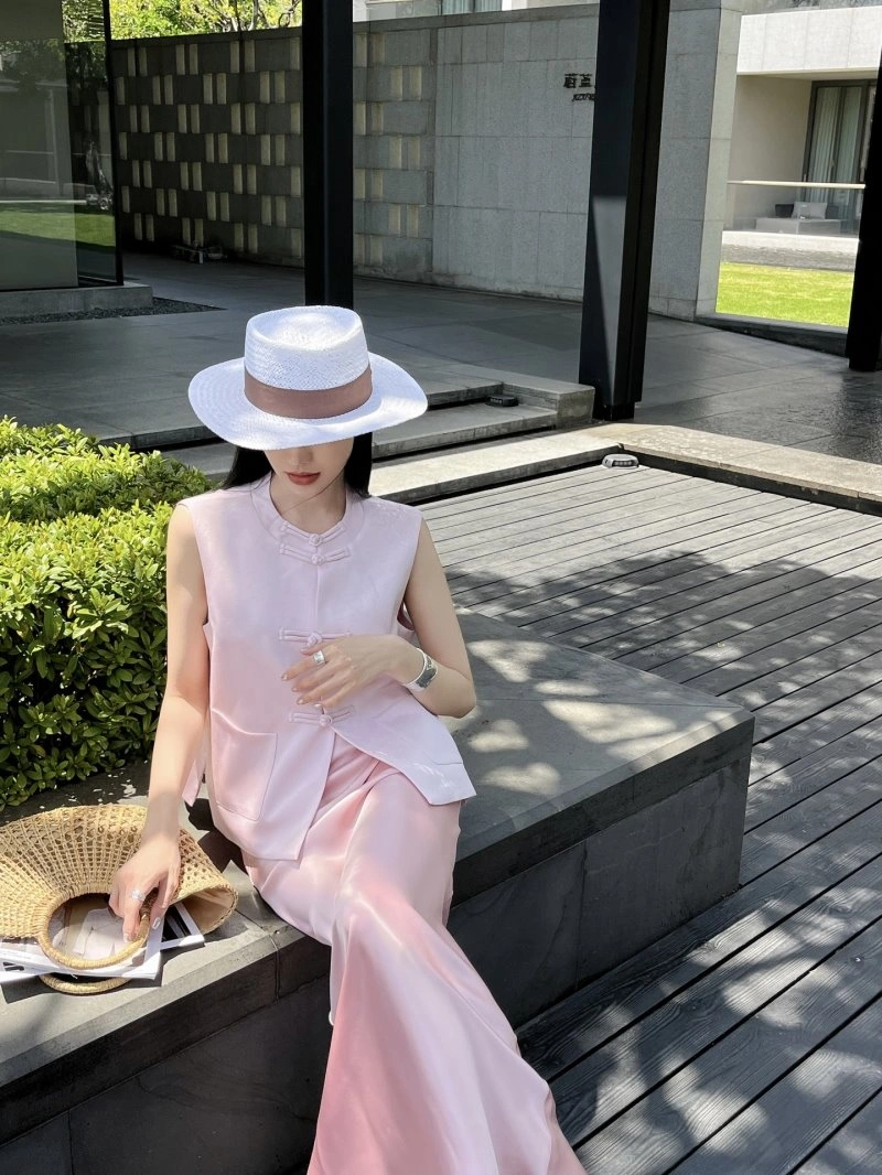 Christian Dior Dress Suits