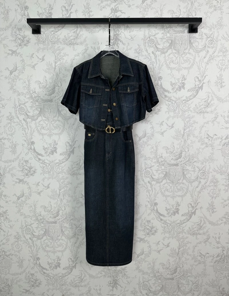 Official Christian Dior Dress Suits