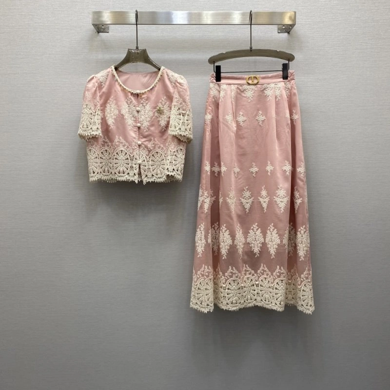 Top mirror Christian Dior Dress Suits