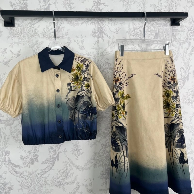 High fidelity Christian Dior Dress Suits