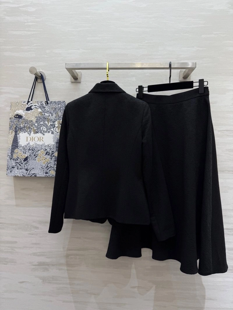 Legit Christian Dior Dress Suits