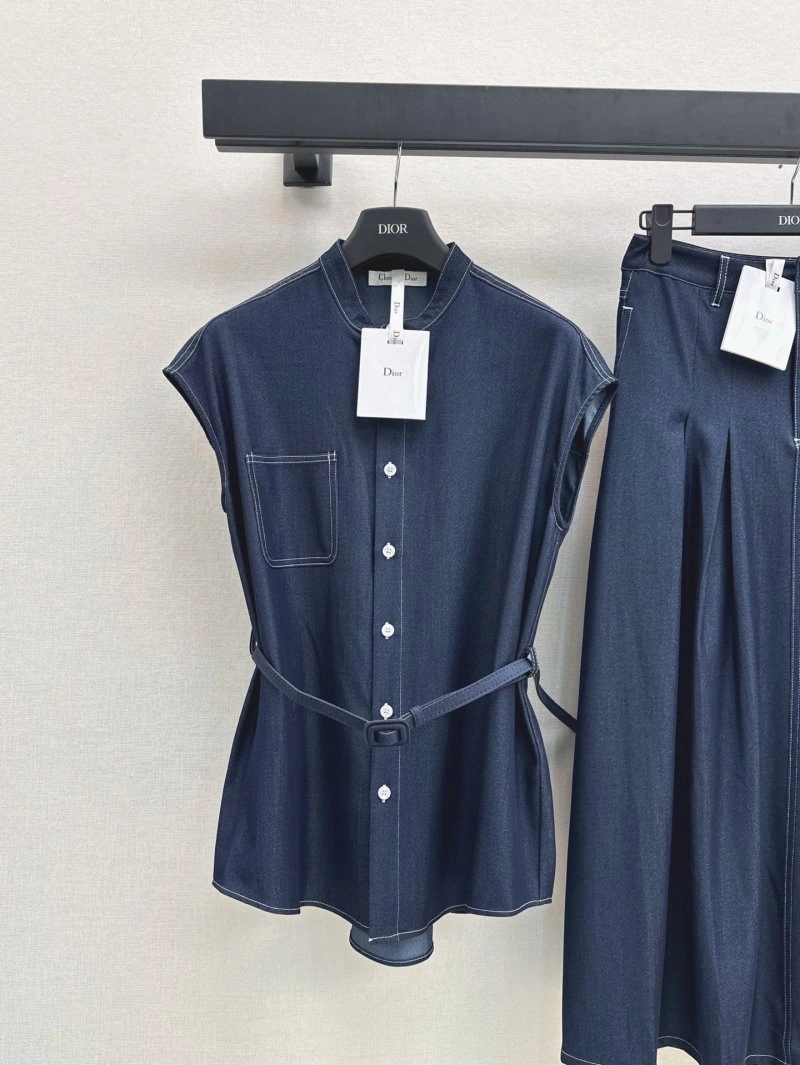Reasonably priced Christian Dior Dress Suits