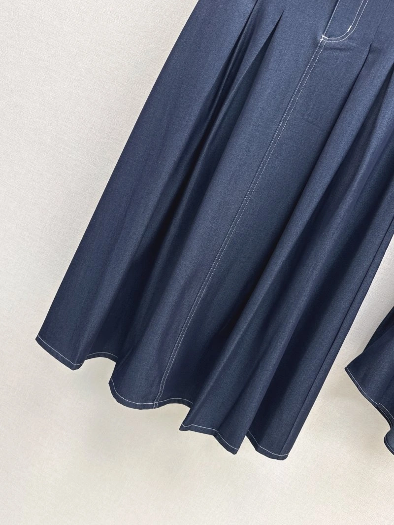 Top mirror Christian Dior Dress Suits