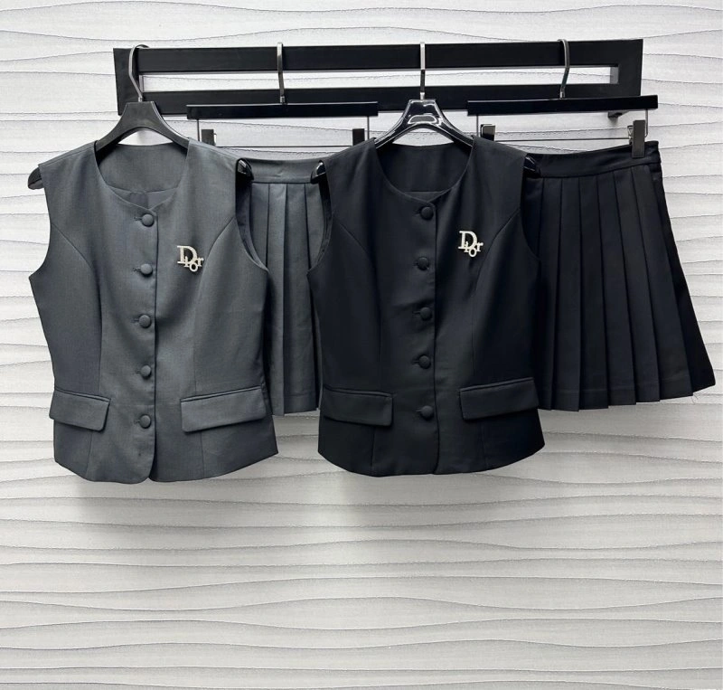Official Christian Dior Dress Suits