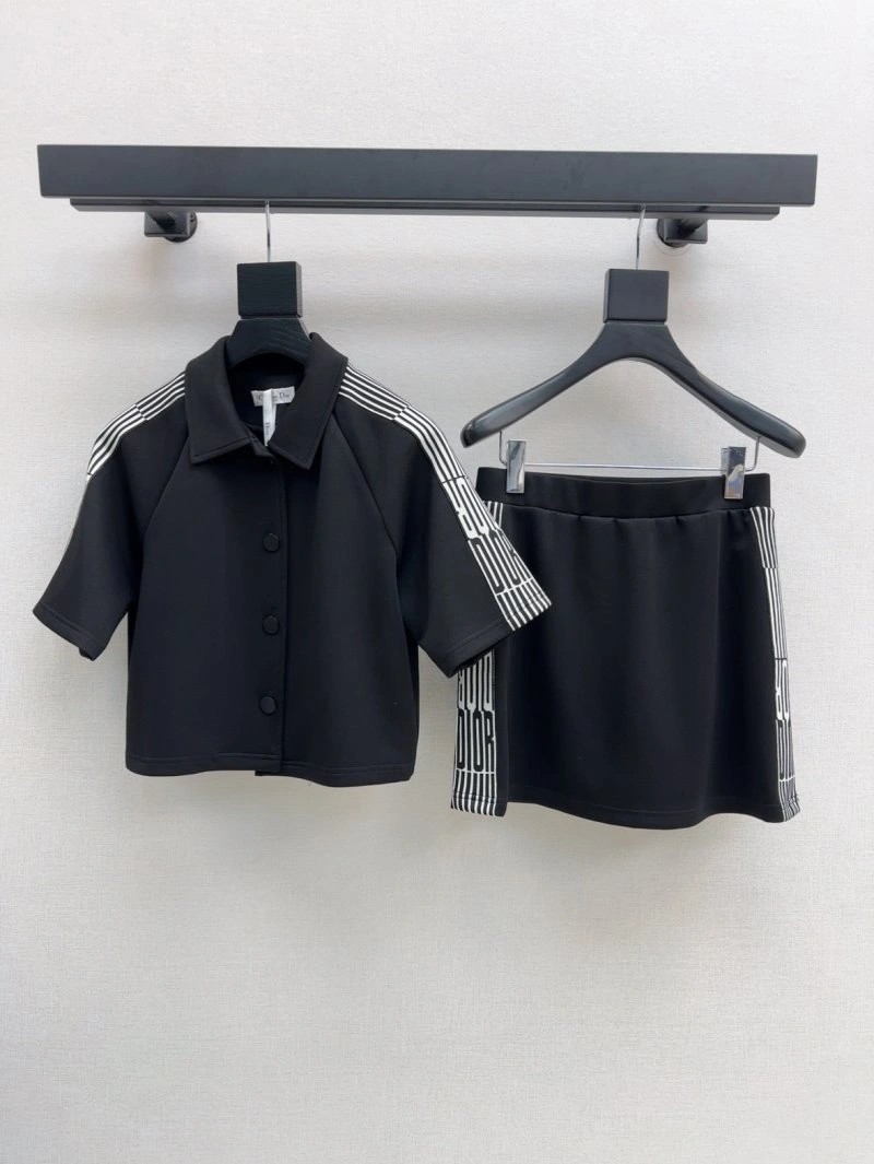 High accuracy Christian Dior Dress Suits