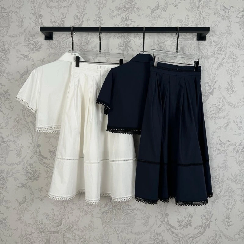 High fidelity Christian Dior Dress Suits