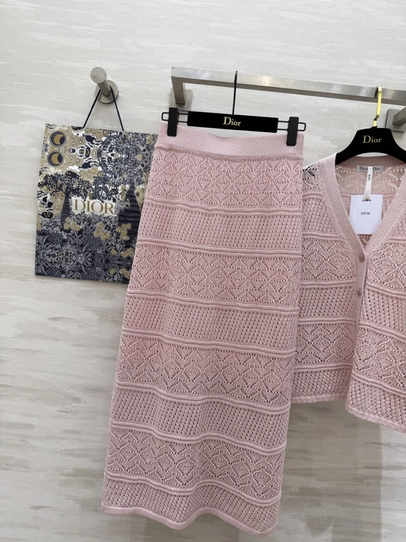 High fidelity Christian Dior Dress Suits