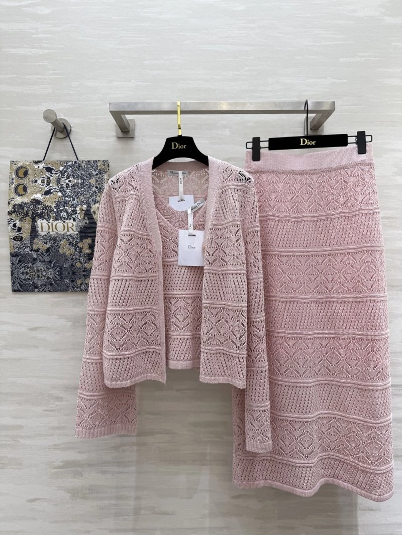 High fidelity Christian Dior Dress Suits
