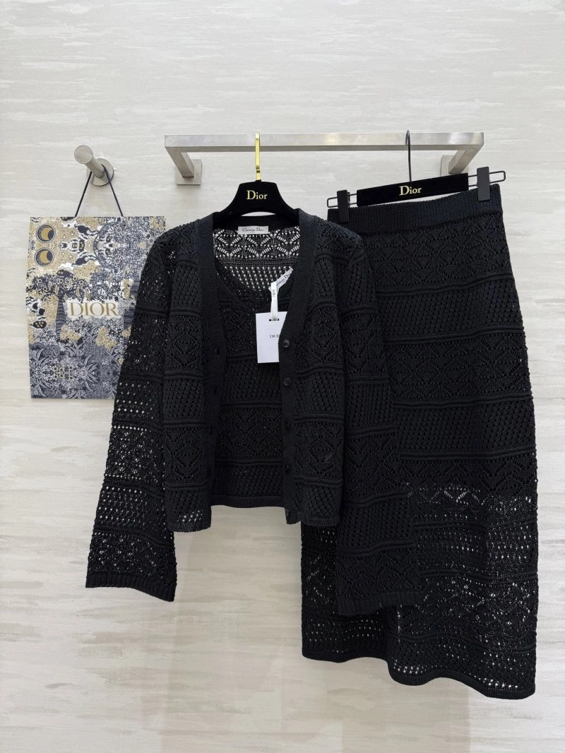 Top mirror Christian Dior Dress Suits