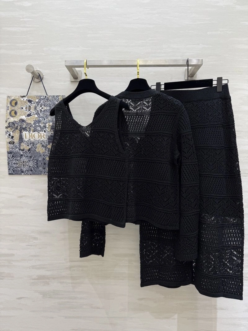 Top mirror Christian Dior Dress Suits