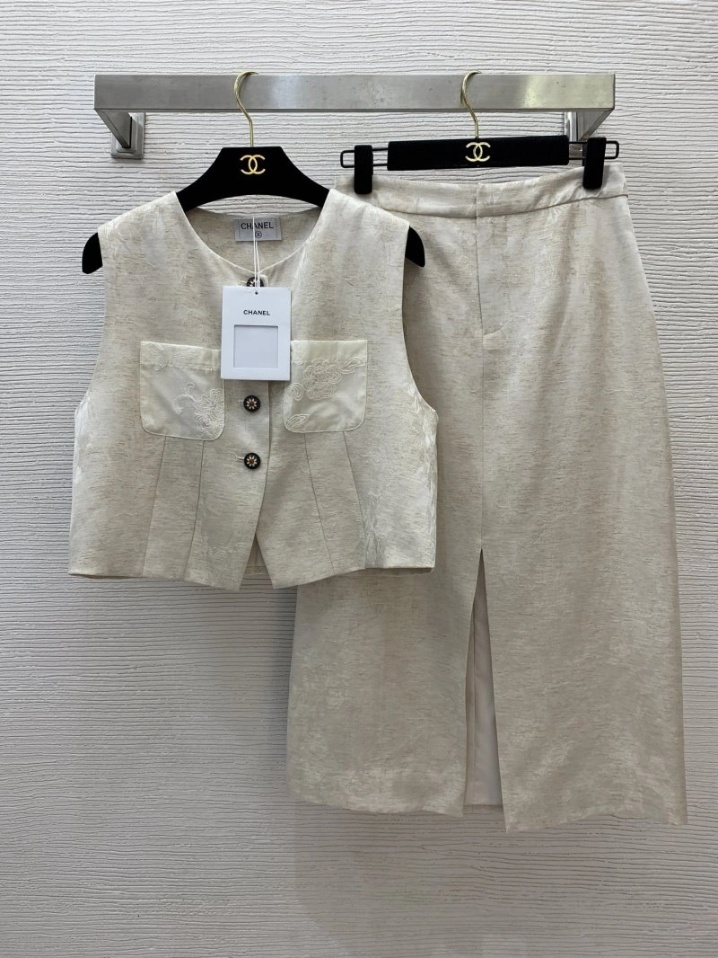 Christian Dior Dress Suits
