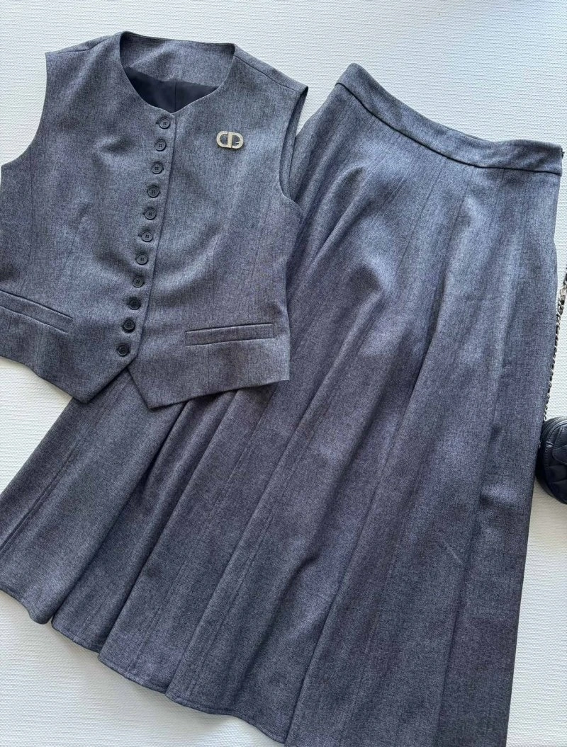 Inexpensive Christian Dior Dress Suits