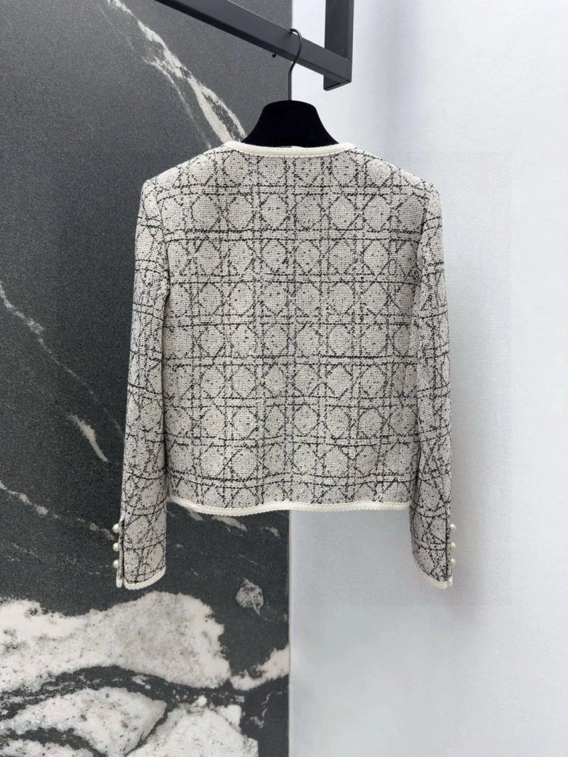 Low-cost Christian Dior Dress Suits