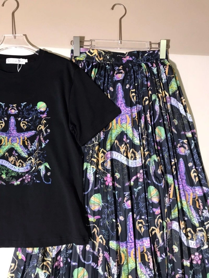Top match Christian Dior Dress Suits