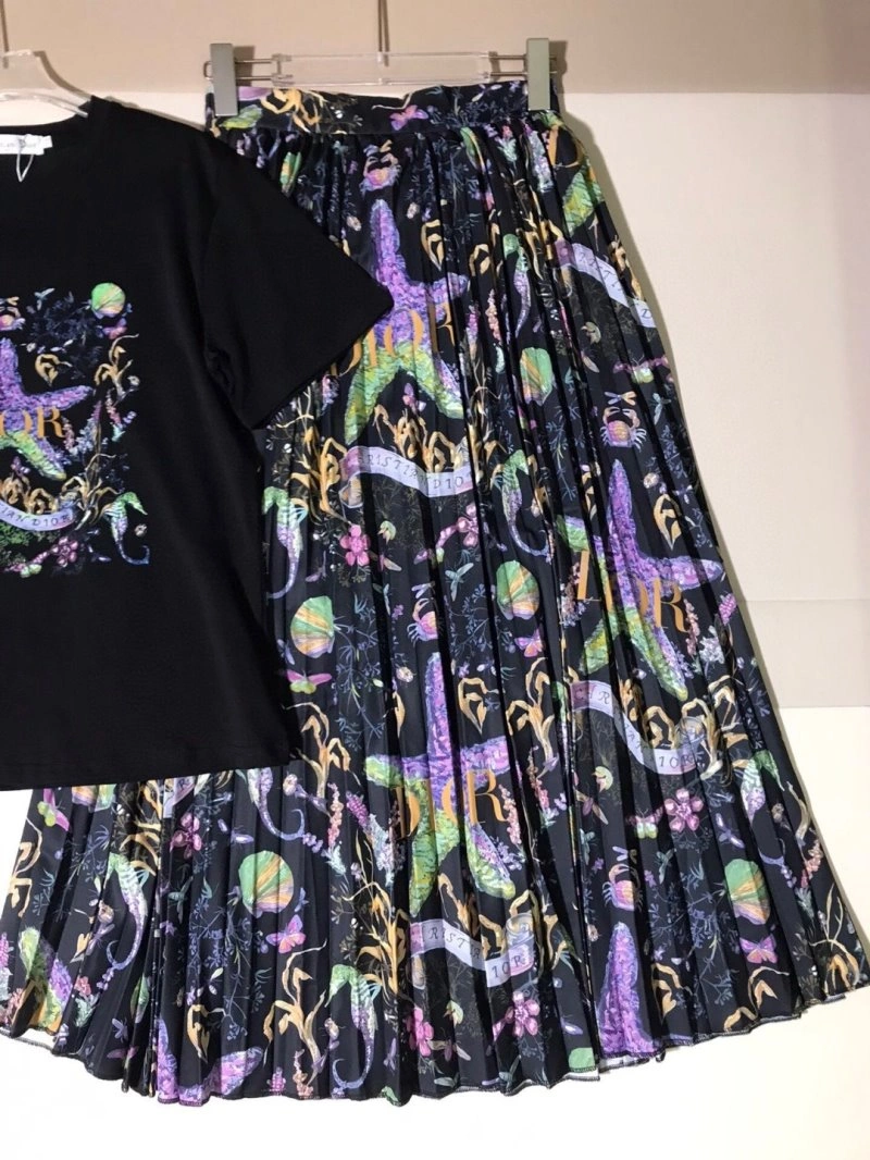 Top match Christian Dior Dress Suits