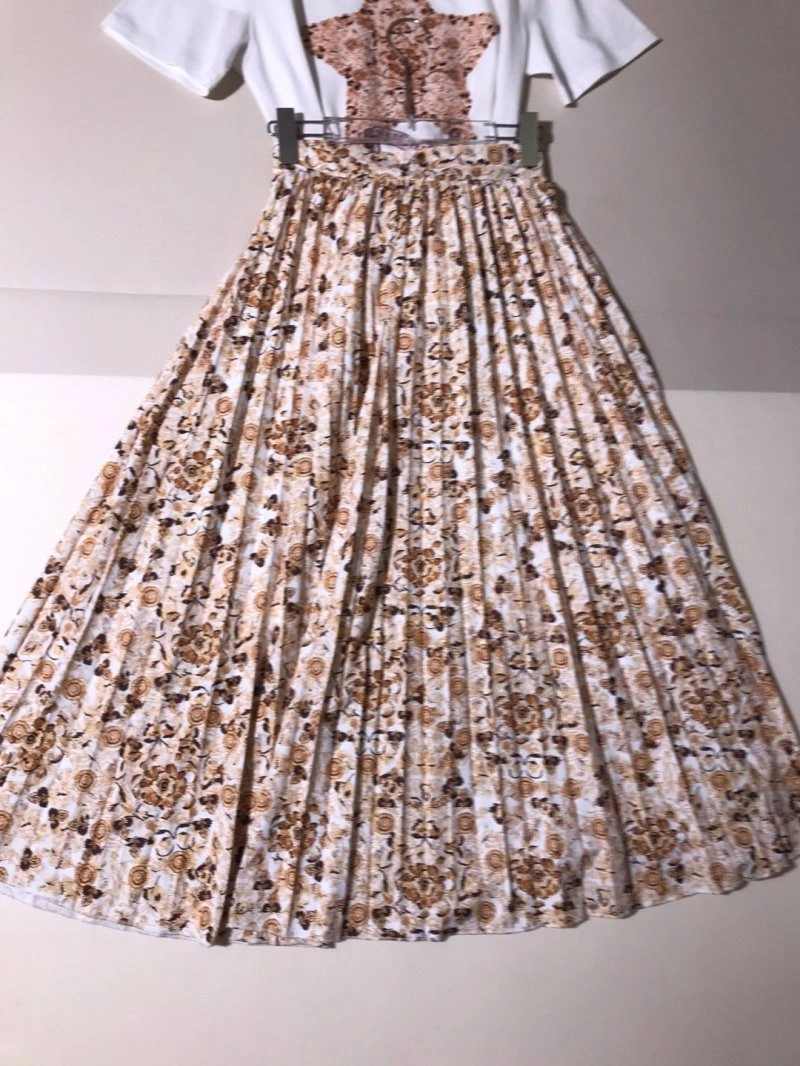 Top match Christian Dior Dress Suits