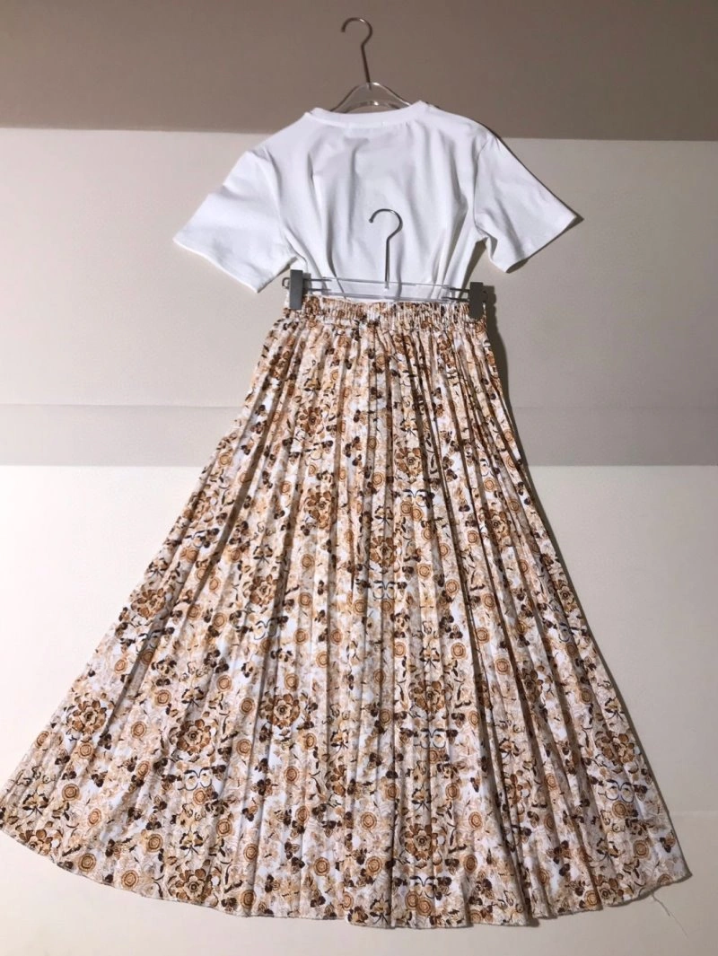 Top match Christian Dior Dress Suits